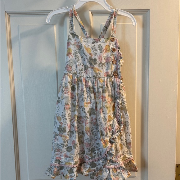 cupcakes & cashmere | Dresses | Cupcakes And Cashmere Charming Floral ...